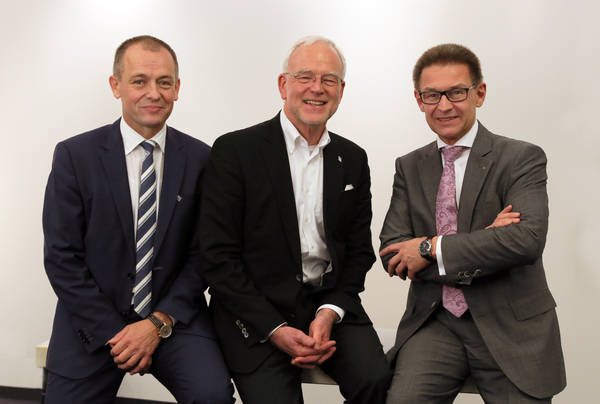 Gebbeken folgt Schroeter