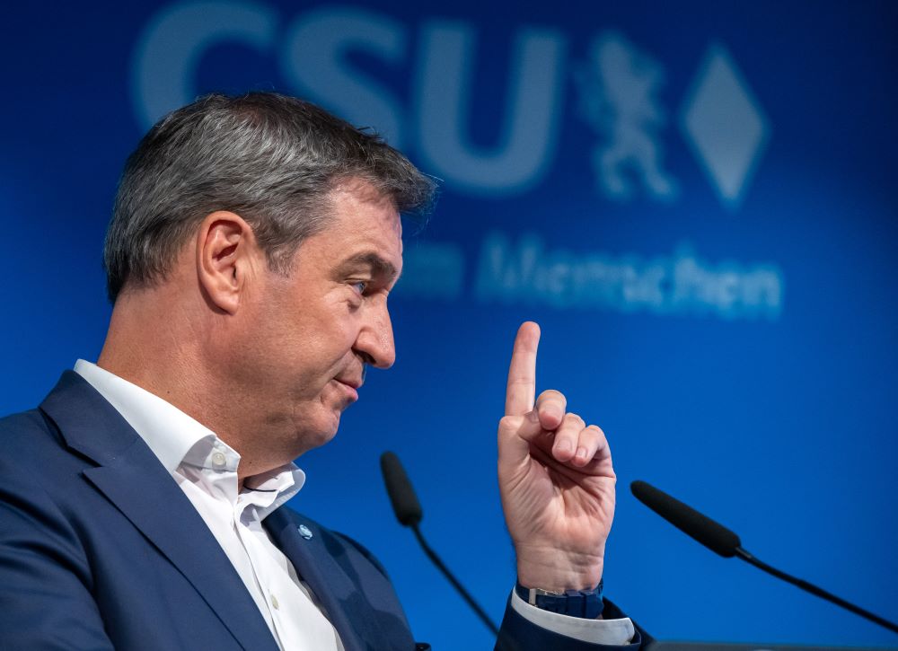 Prognose: CSU in Bayern klar stärkste Kraft
