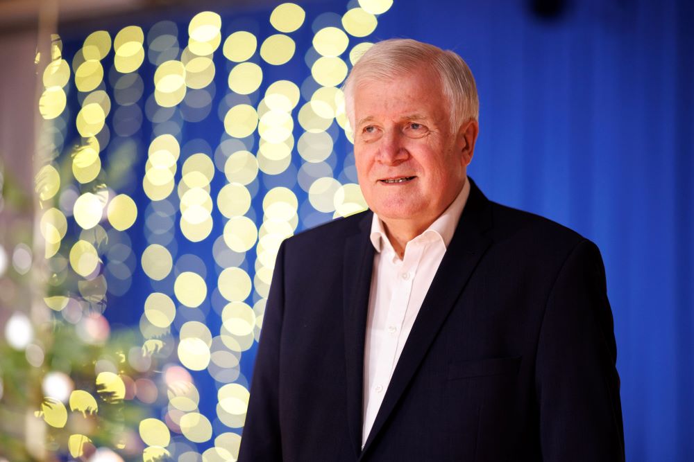 Panne vor Papst-Beerdigung: Seehofer erhielt keine Einladung