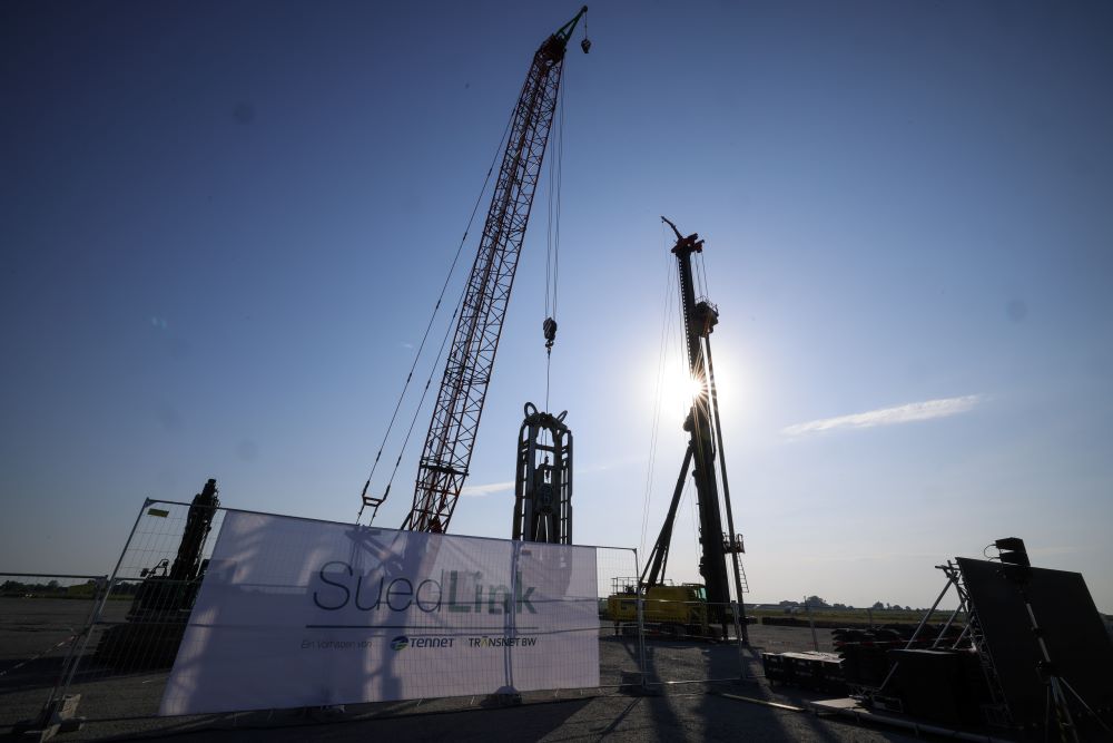 Ökostrom von Nord nach Süd: Erste Kabel für Suedlink