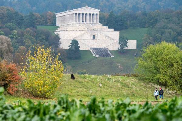 Walhalla strahlt wieder